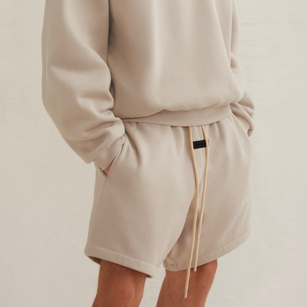 Fear of God Essentials Applique Logo Shorts Silver Cloud | ORIGINALFOOK